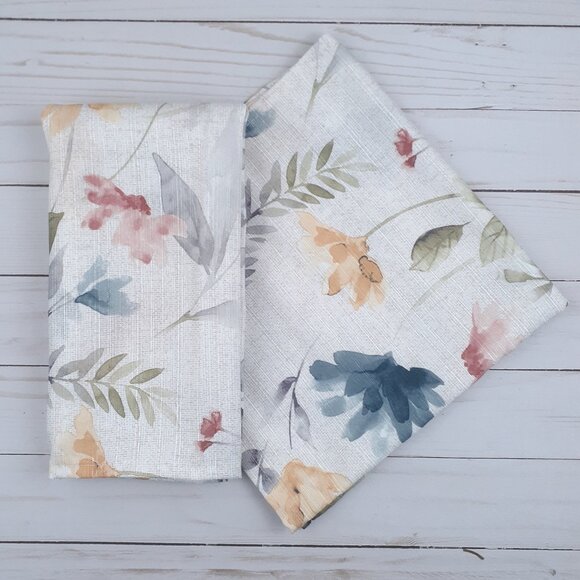 Dining | Food Network Fabric Dinner Napkins Amberly Floral Flowers 2x20 ...
